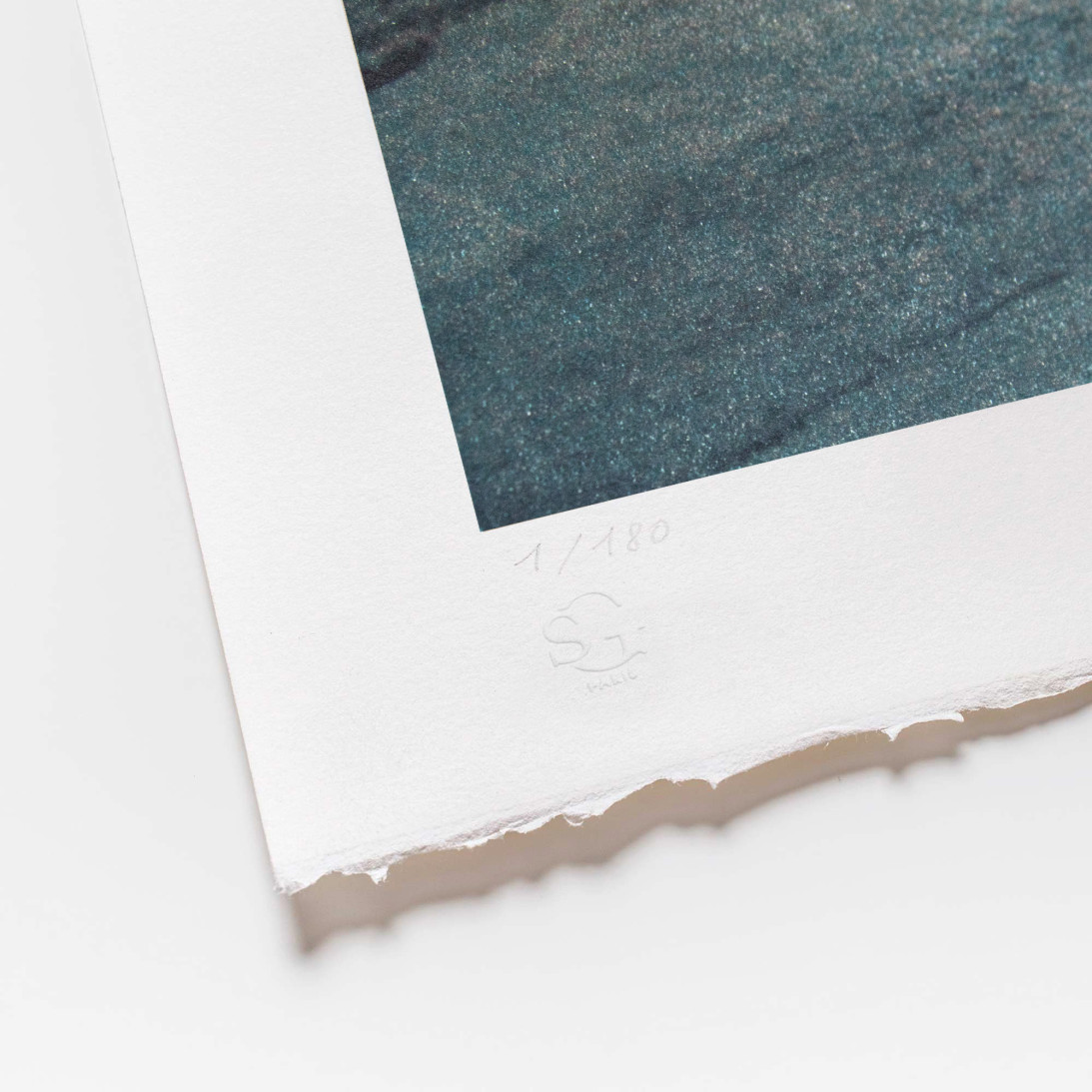 28 Millimètres Face 2 Face, Separation Wall, Security fence ...